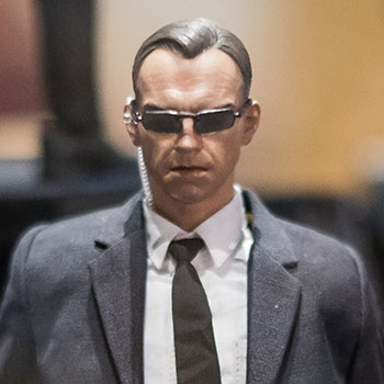 Hot Toys Agent Smith Sixth Scale Figure | Sideshow Collectibles